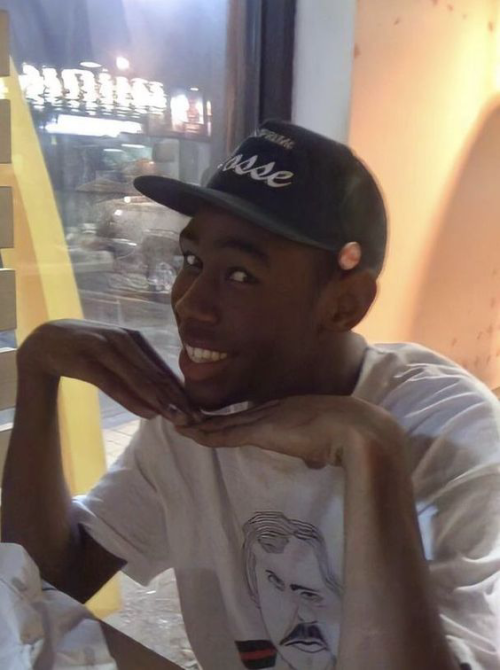 tron cat by isaacchife