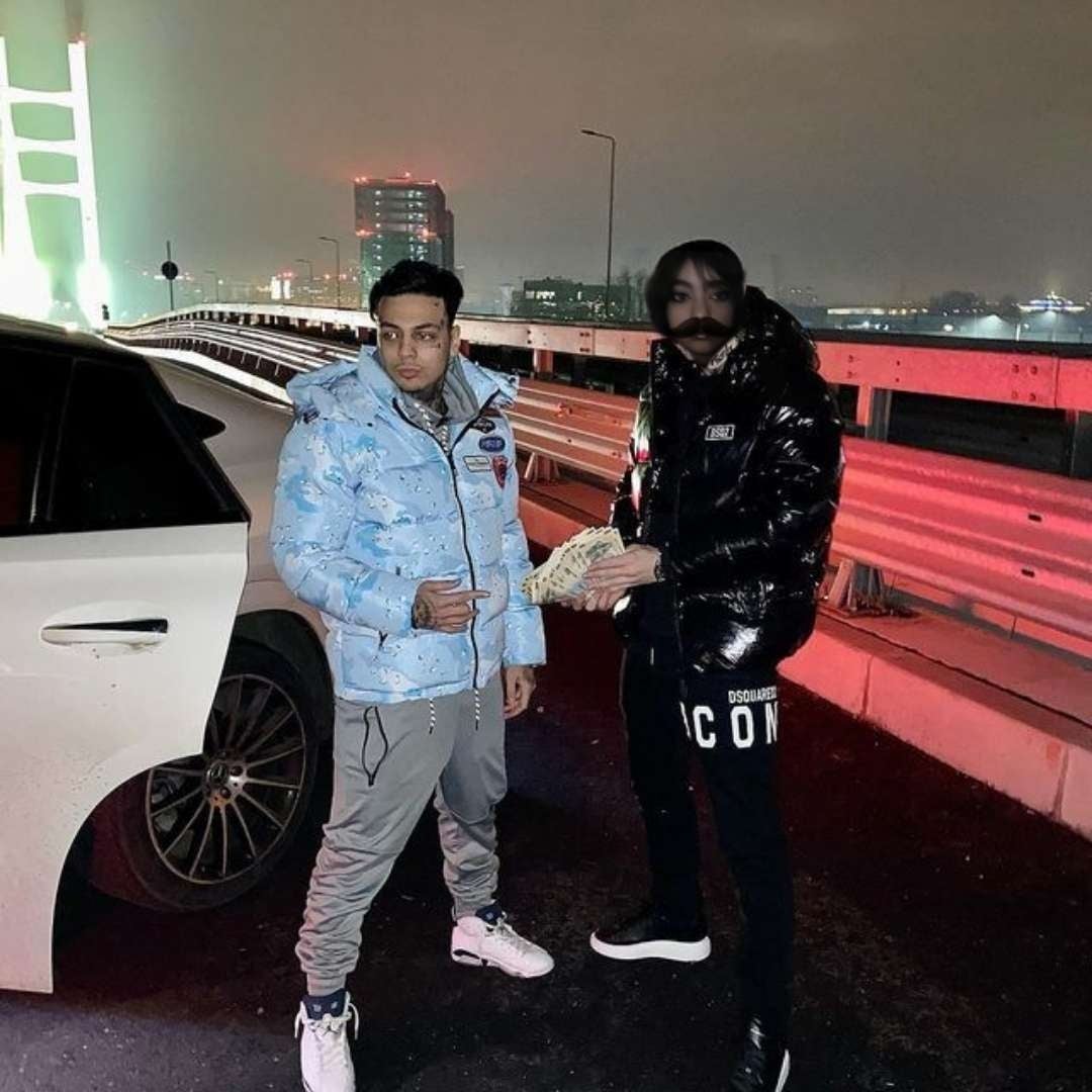 Pune mama o lama in paine Vorbe de puscarie 185344441809