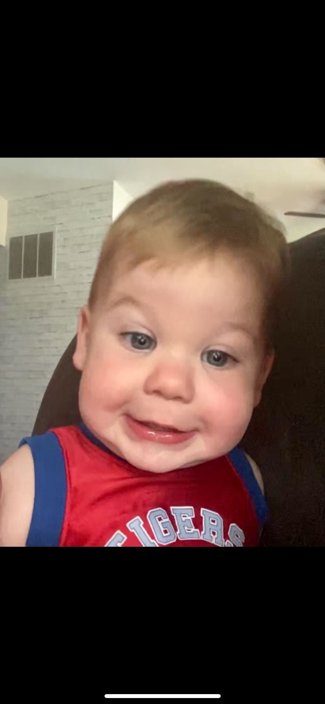 50481 uwu meme by brocga23 Sound Effect - Meme Button - Tuna