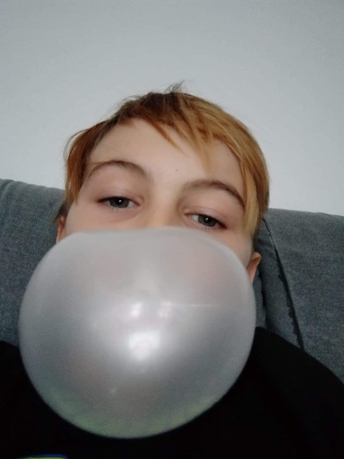 Styrta się pali by BandwidthWetBitcrusher46820 Sound Effect - Tuna