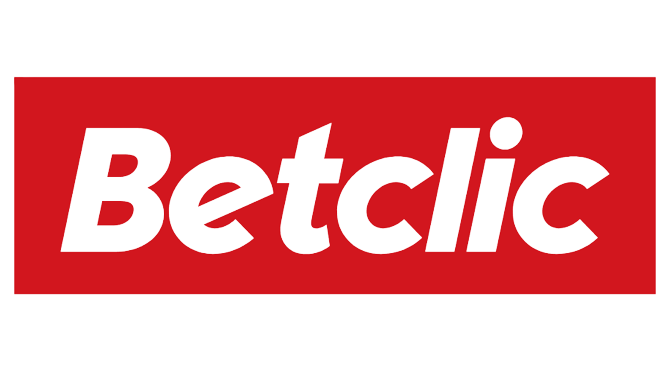 pessi clubhouse by DryCutoffReverb15048