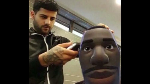 Someone call 9111 by ElMasterChino Sound Effect - Meme Button - Tuna